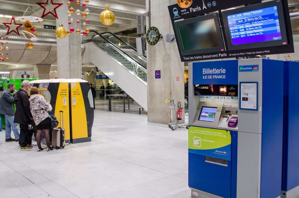CDG Airport Train Ticket Machine Terminal 2 - Paris by Train