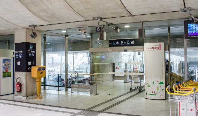 RER B CDG Terminal 2 Train to Paris (Step-by-Step Guide) - Paris by Train