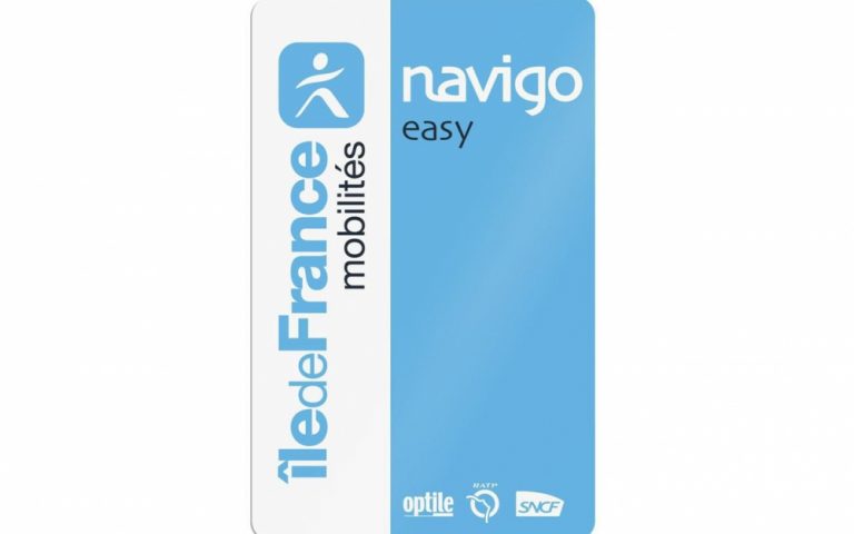 Navigo Easy - Paris by Train