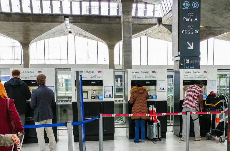 Charles de Gaulle Airport (CDG) to Paris by Train - Paris by Train