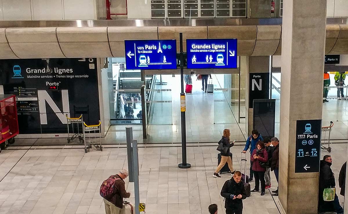 RER B CDG Terminal 2 Train to Paris (Step-by-Step Guide) - Paris by Train